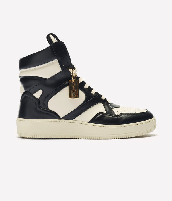 MONGOOSE BONE / BLACK | HUMAN RECREATIONAL SERVICES